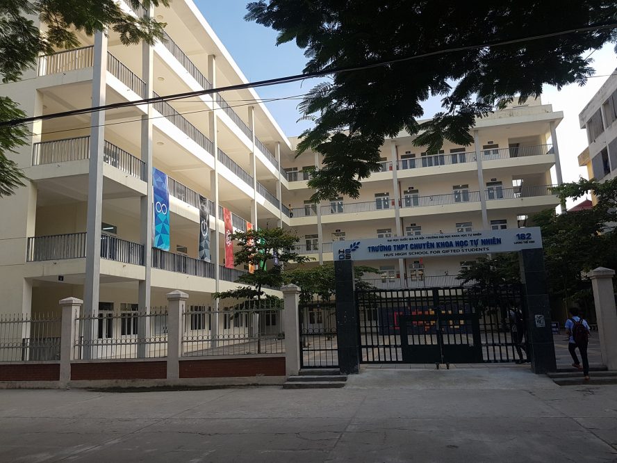 Trường THPT Chuyên KHTN Tuyển Sinh Lớp 10